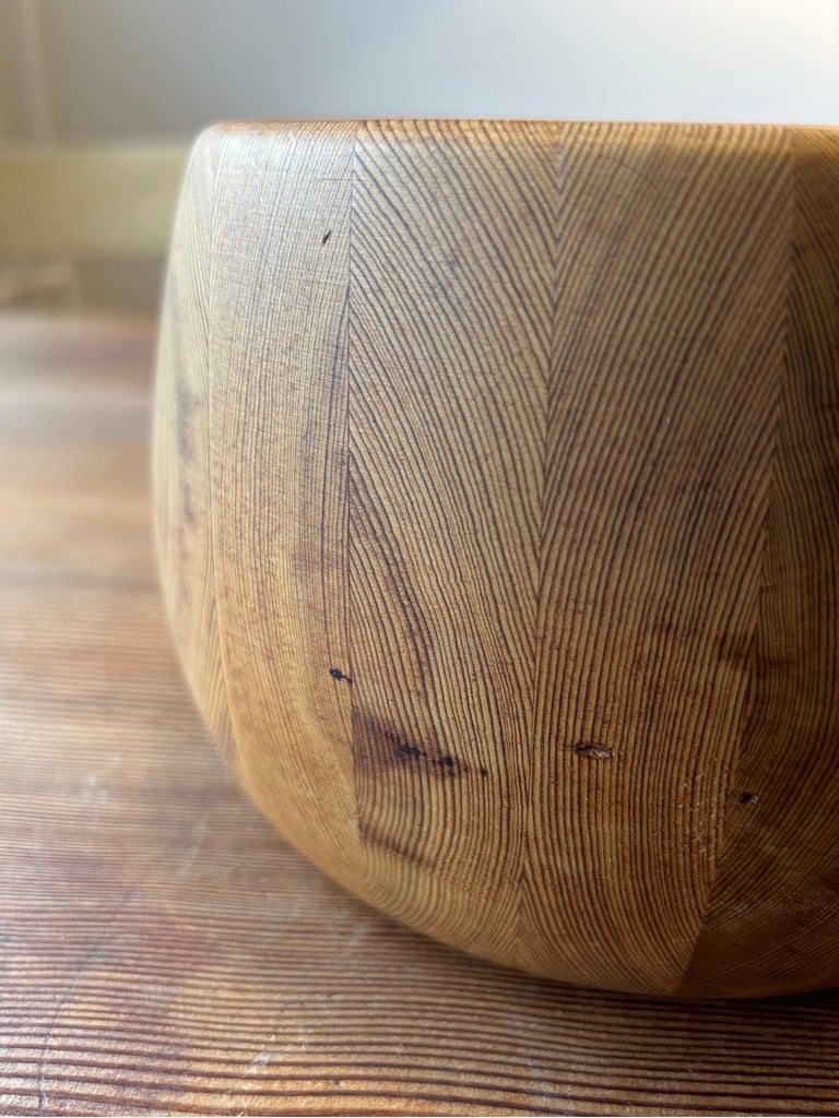 Swedish Pine Bowl from the 1960s For Sale at 1stDibs