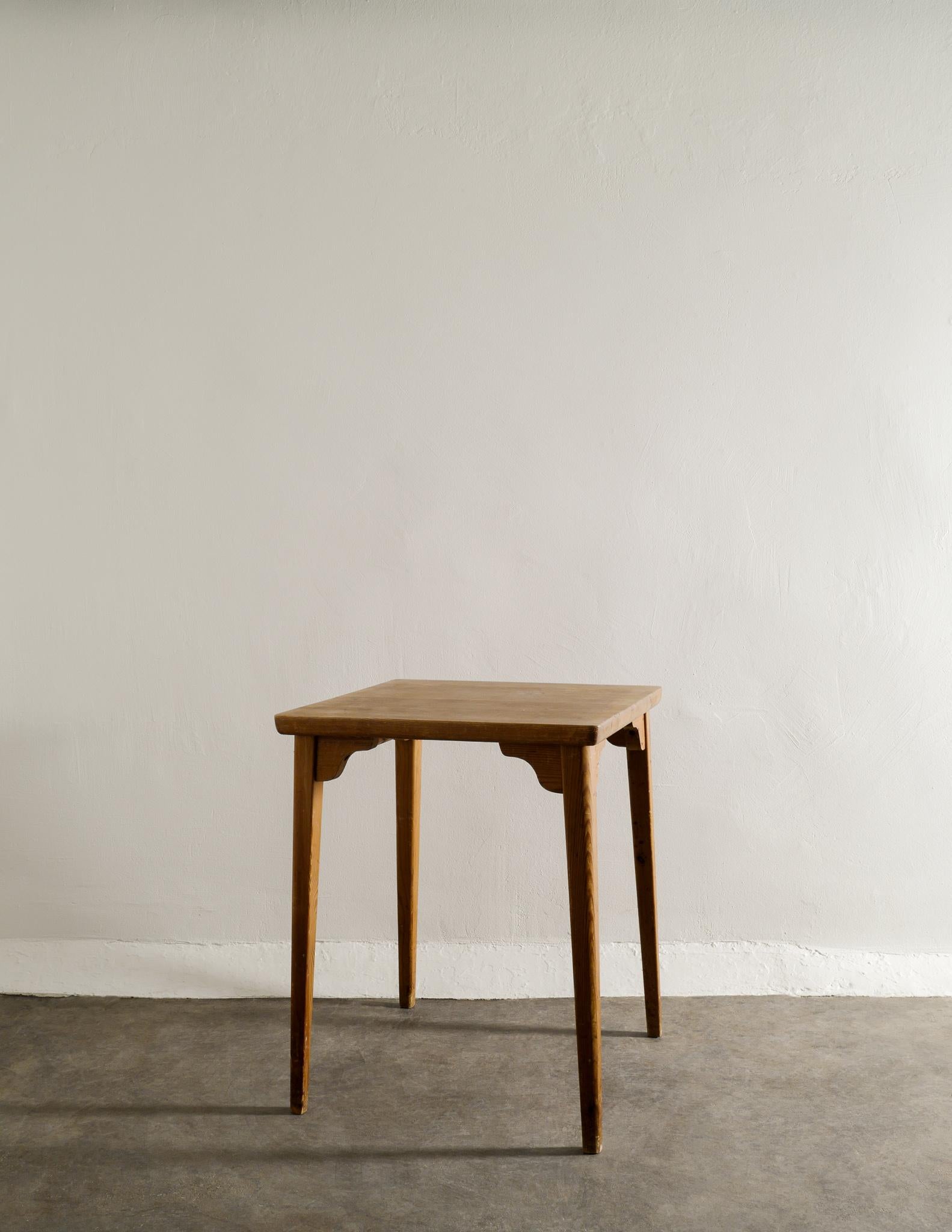 Swedish Pine Café Side Dining Table Produced by Nordiska Kompaniet ...