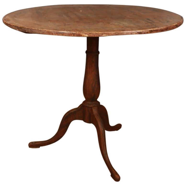 Swedish Faux Painted Scalloped Tilt-Top Table at 1stDibs