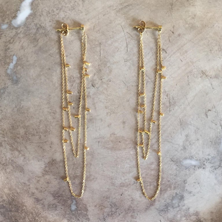 Sweet Pea 18k Yellow Gold Stud Earrings With Looped Gold Dust Chains ...