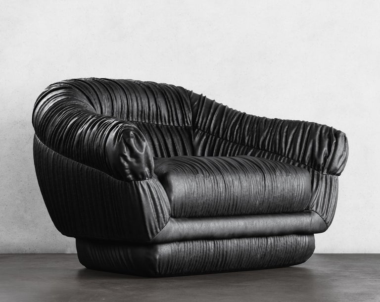 Swerve Lounge Chair - Modern Design in Faux Lambskin Black For Sale at ...