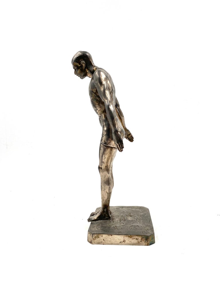 Versilberte „Schwimmer“-Figur, Wilhelm Zwick für Kayser, um 1930 im ...