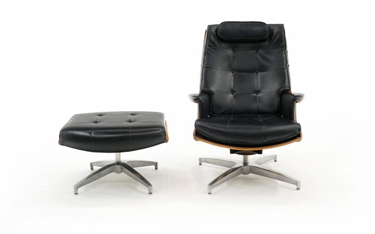 Swivel Lounge Chair and Ottoman in Black Leather and Walnut by Heywood ...