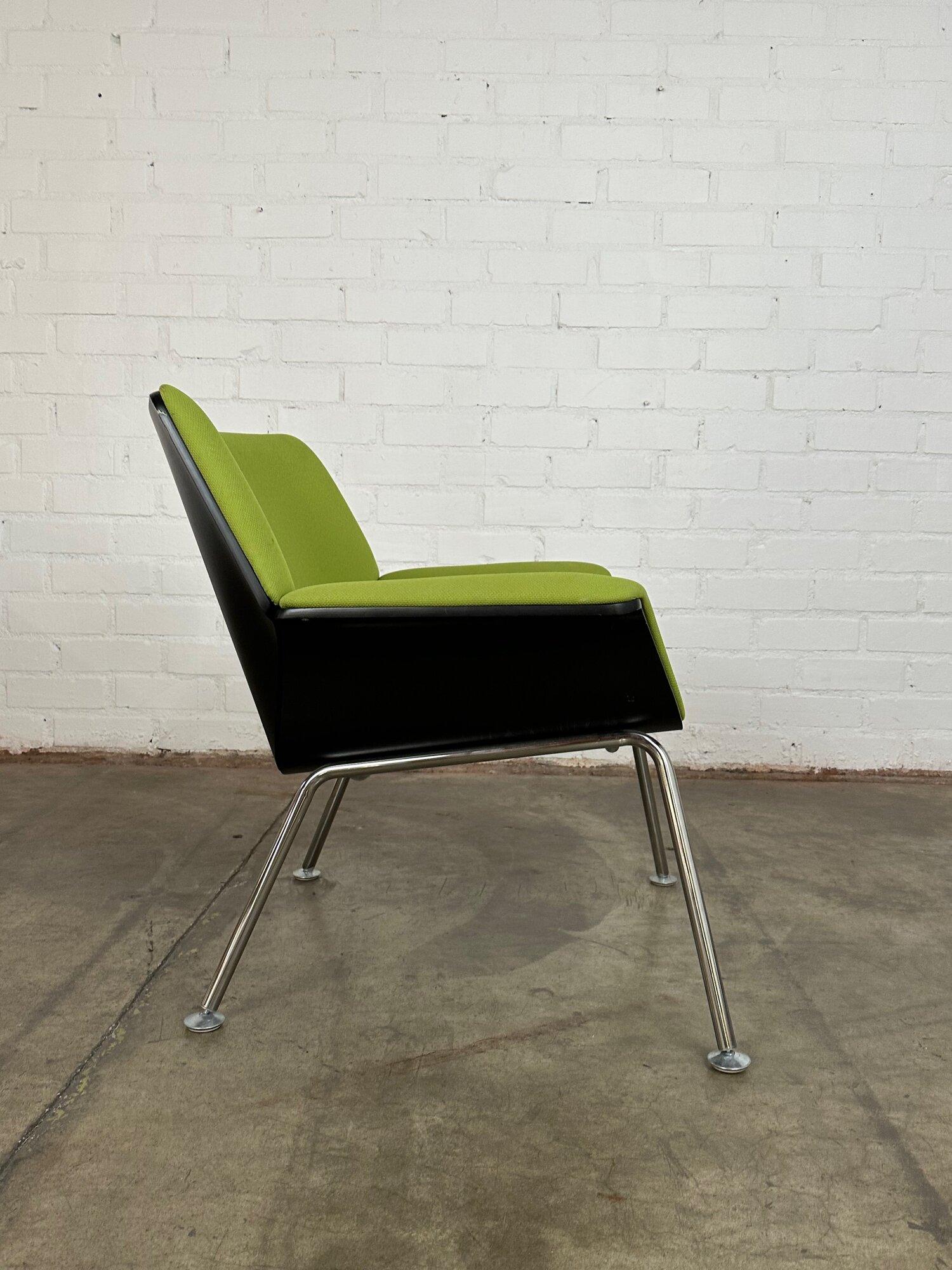 Swoop Lounge Chair by Herman Miller For Sale at 1stDibs