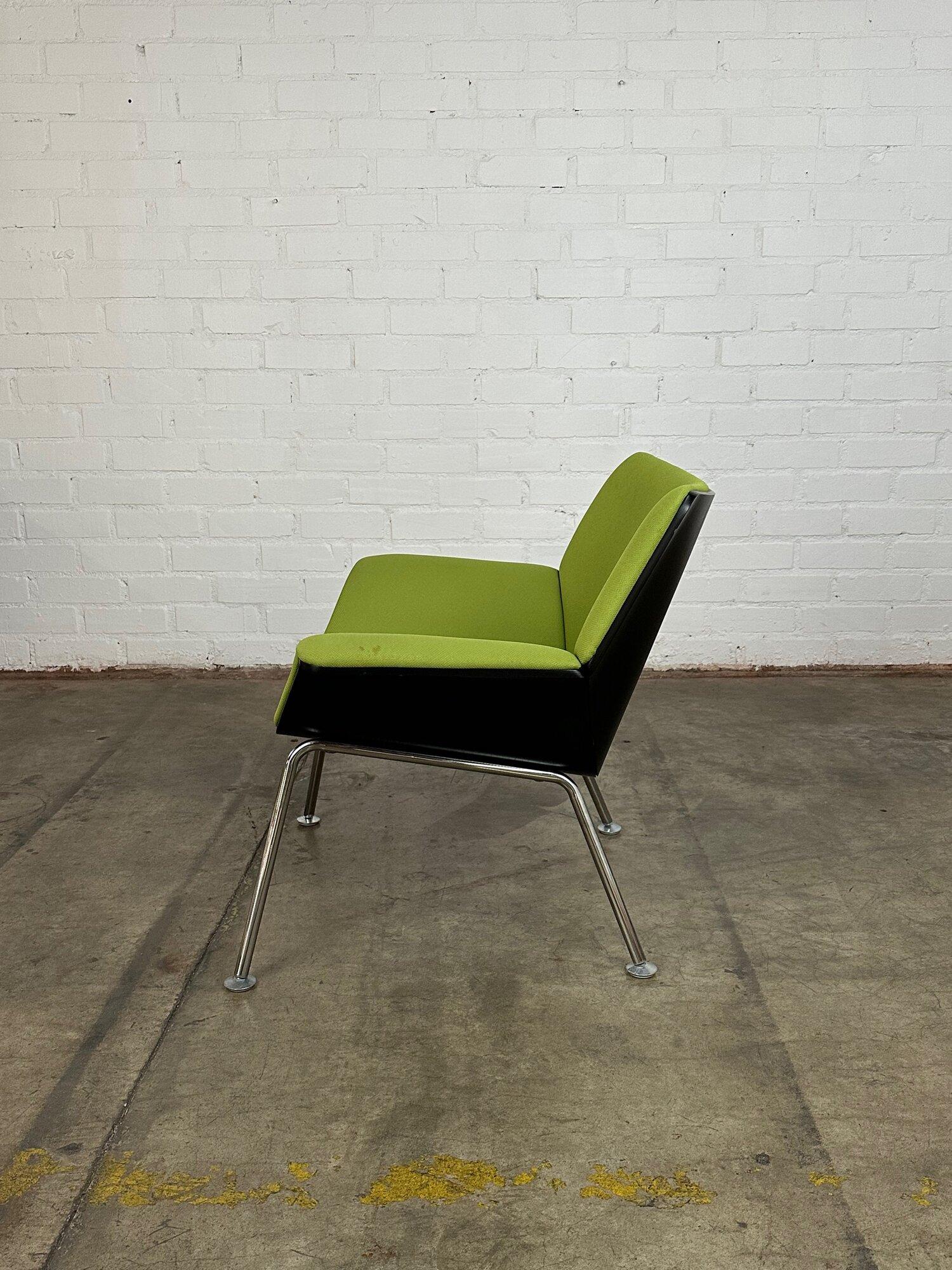 Swoop Lounge Chair by Herman Miller For Sale at 1stDibs