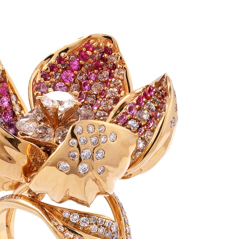 Sybarite Flower Ring (Thumbelina) For Sale at 1stDibs