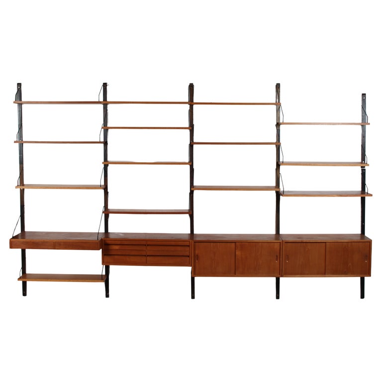 System-Schrank von Royal Systems, Dänemark, 1960 im Angebot bei 1stDibs