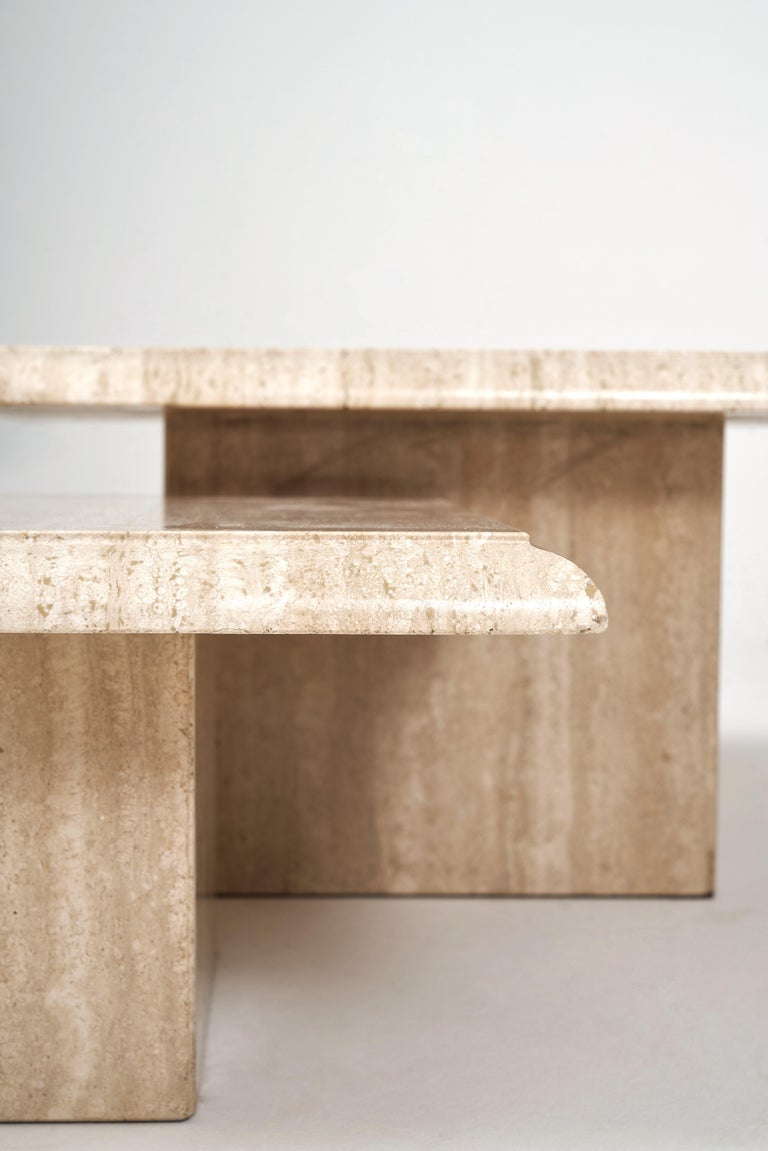 Table Basse en Travertin Gigognes at 1stDibs