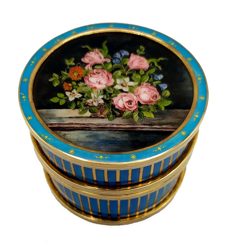 Table Box Sterling Silver Striped Paillons in pure Gold and flowers ...