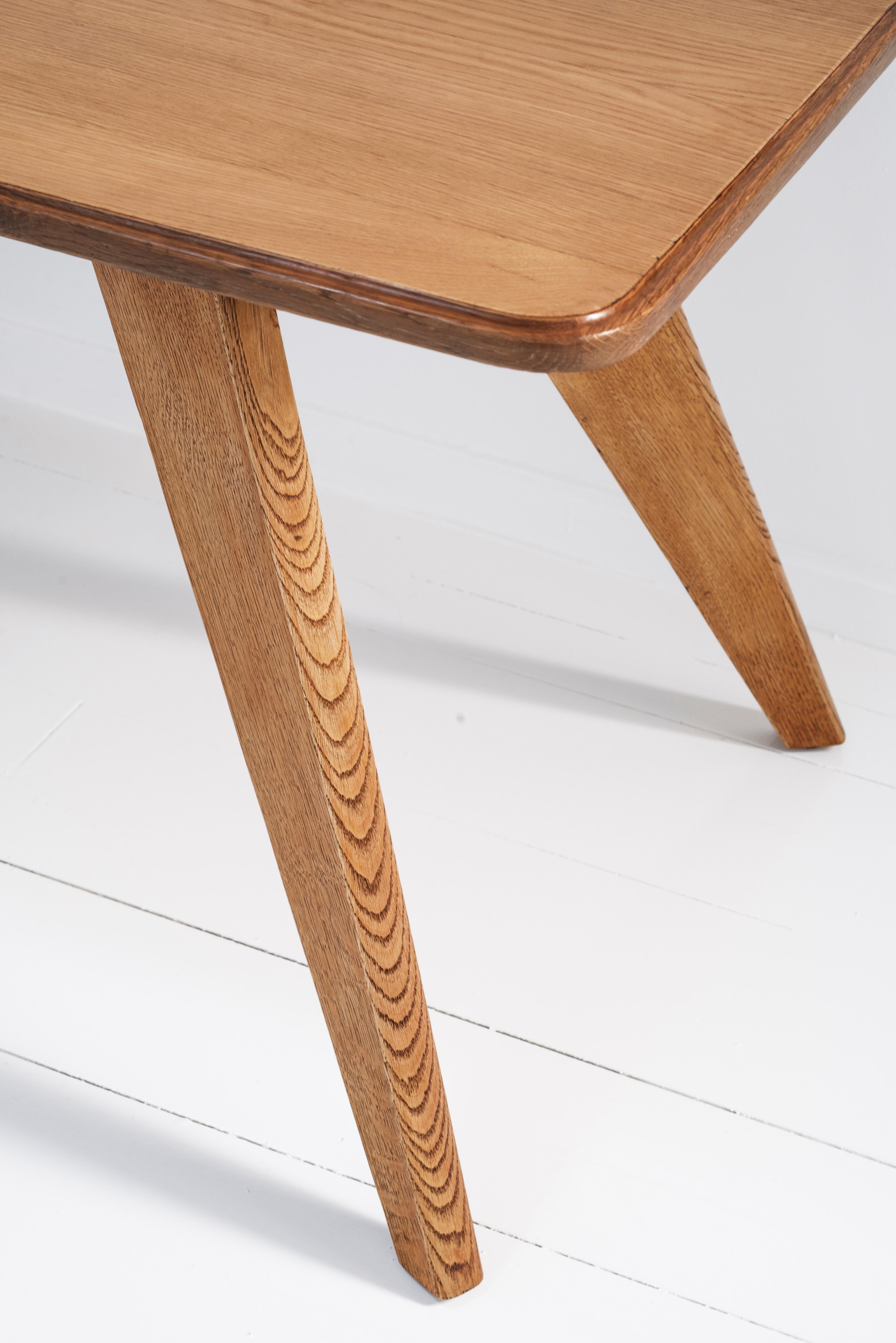 Table for the "Presentation pour Dam à Nancy" by Jean Prouvé, 1945 ...