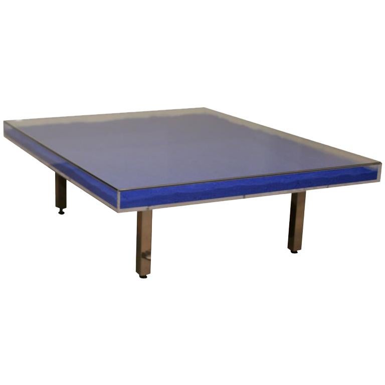 Table Klein Blue™ by Yves Klein For Sale at 1stDibs | yves klein blue table