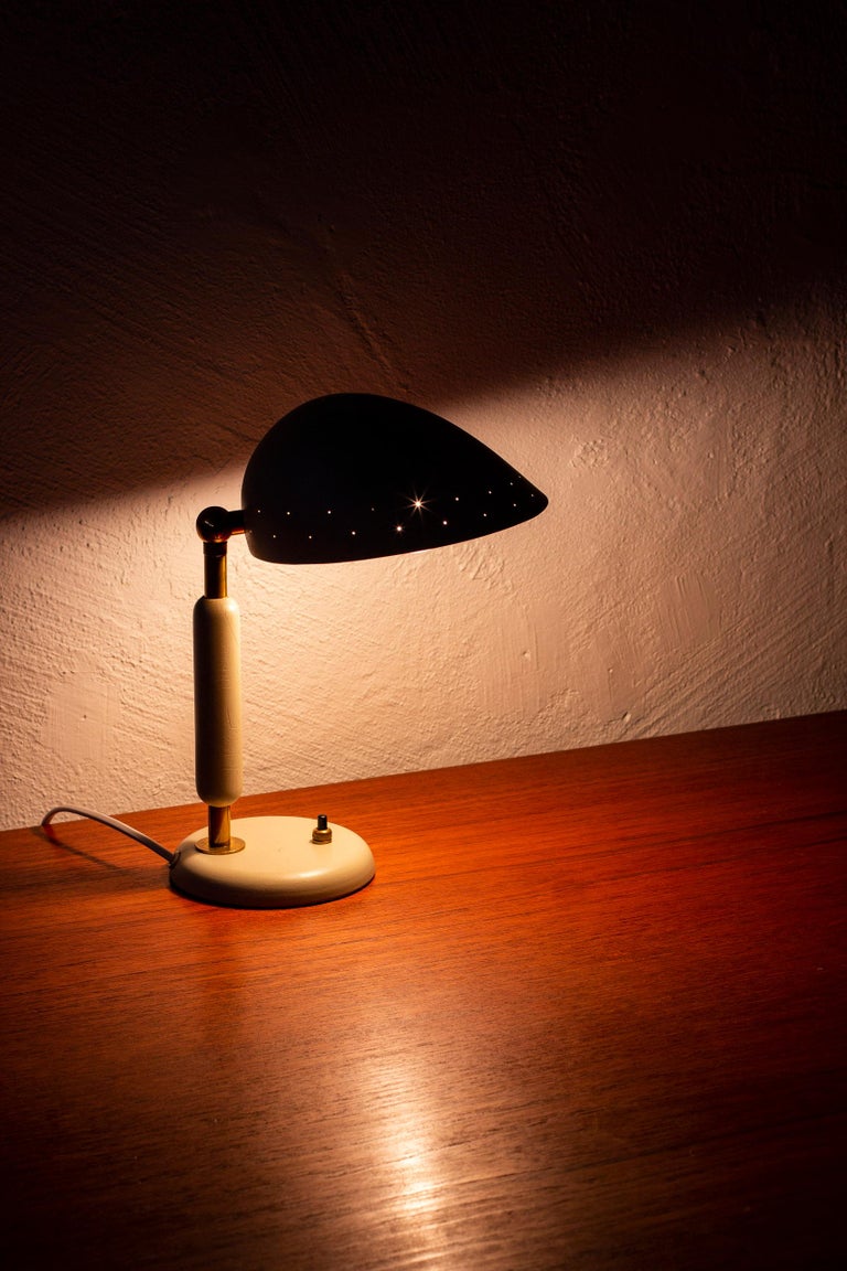 Table Lamp by Harald Notini for Böhlmarks, Sweden, 1940-50s For Sale at ...
