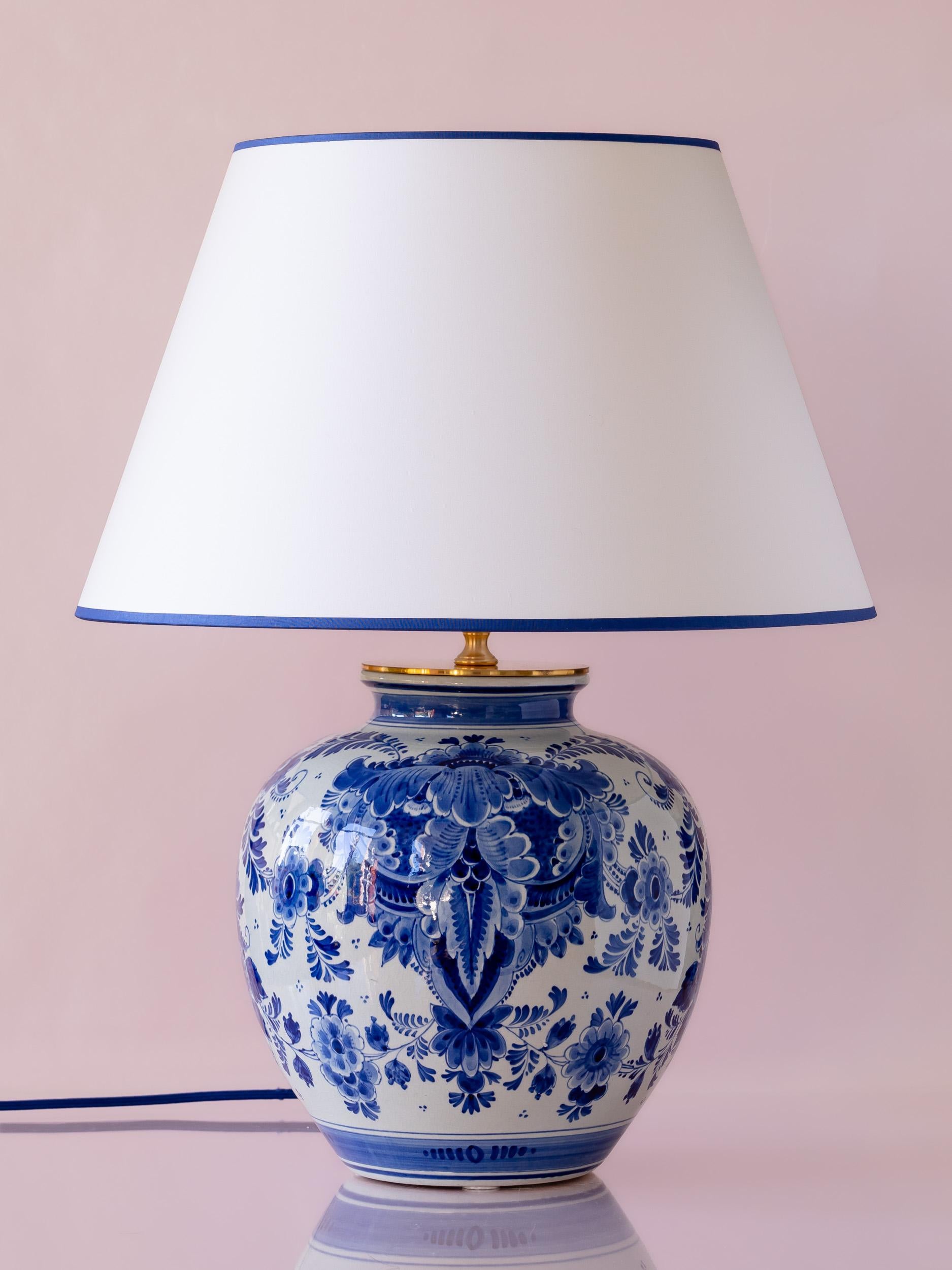 Royal Delft Blue 1974 Vase Table Lamp, White Satin Lampshade with ...