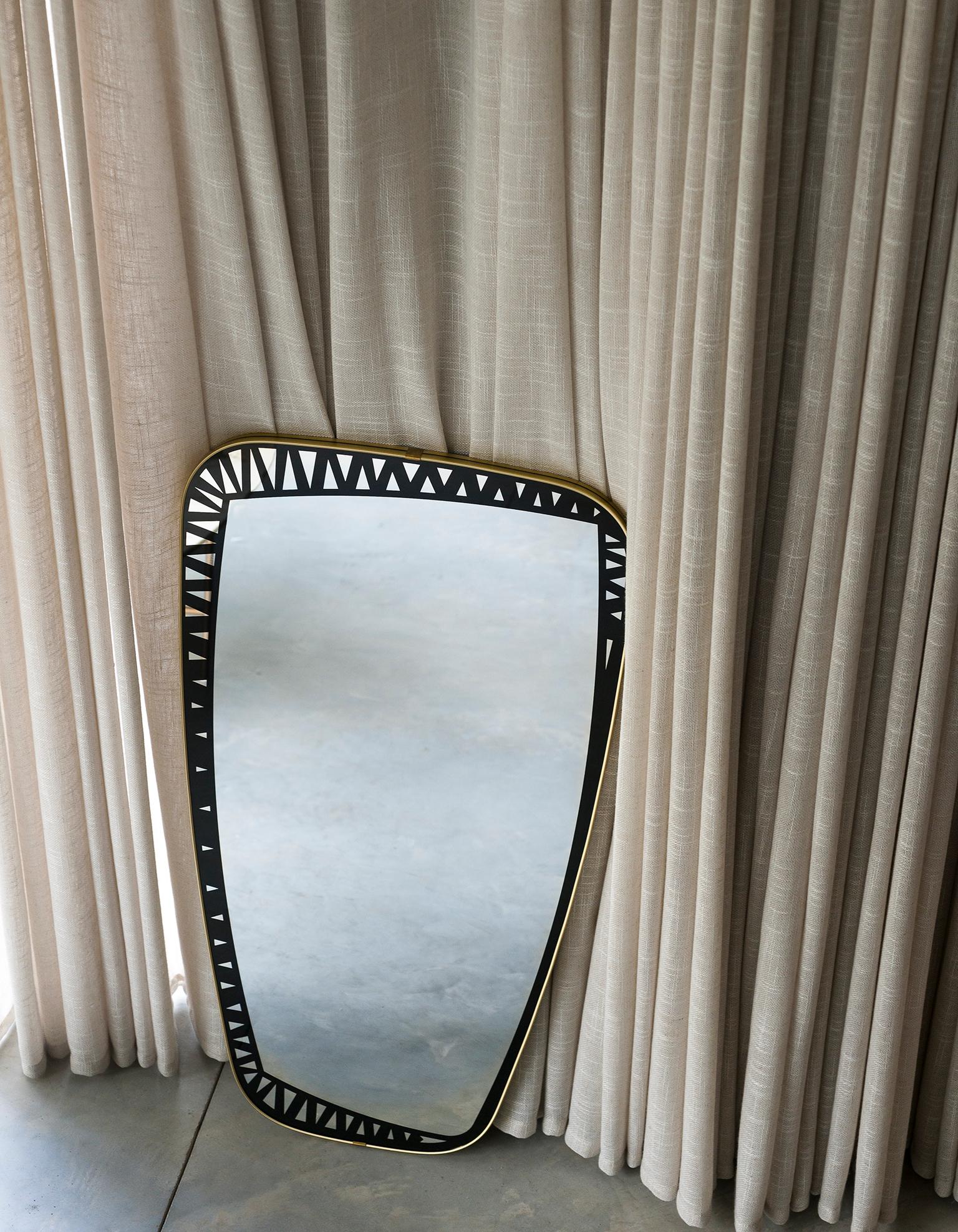 Tacchini Dorian Mirror with Black Outlined Edges For Sale at 1stDibs ...