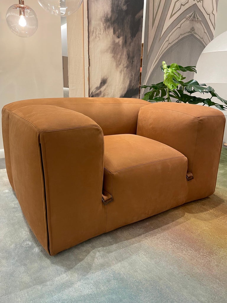 Tacchini Le Mura Sofa Designed by Mario Bellini in STOCK For Sale at ...