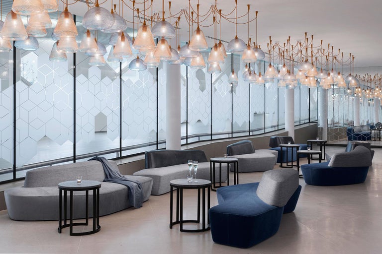 Customizable Tacchini Polar Modular Sofa Designed by PearsonLloyd For ...