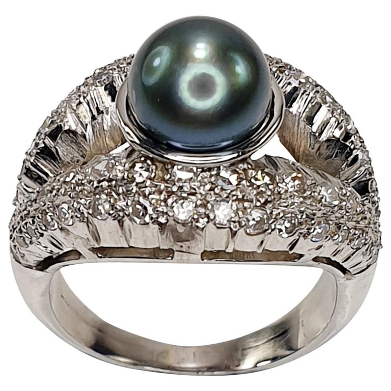 Tahiti Pearl Shell Ring in 18 Karat White Gold and Diamonds For Sale at ...