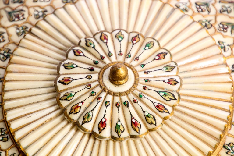 Collectible Opium Container Mughal Art Round Lidded Box For Sale at 1stDibs