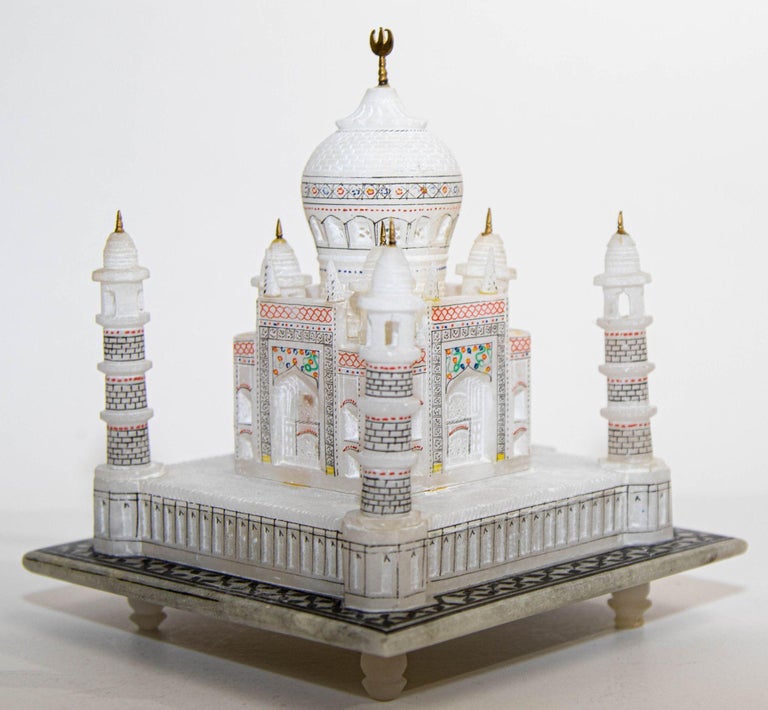 Taj Mahal White Marble Hand-Crafted Collectible Miniature Model For ...