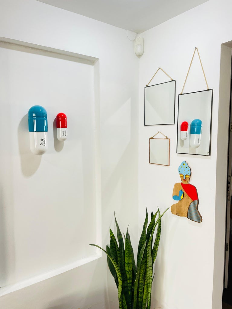 Tal Nehoray - 30 MG Happy 20 MG freedom pill Combo (red, turquoise ...