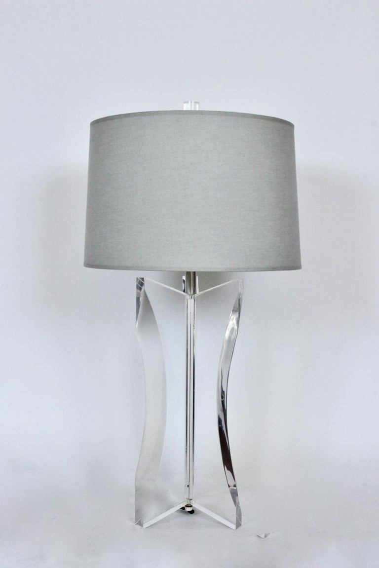 Tall Herbert Ritts Astrolite Clear Lucite "Tri Fin" Table Lamp, 1970s ...