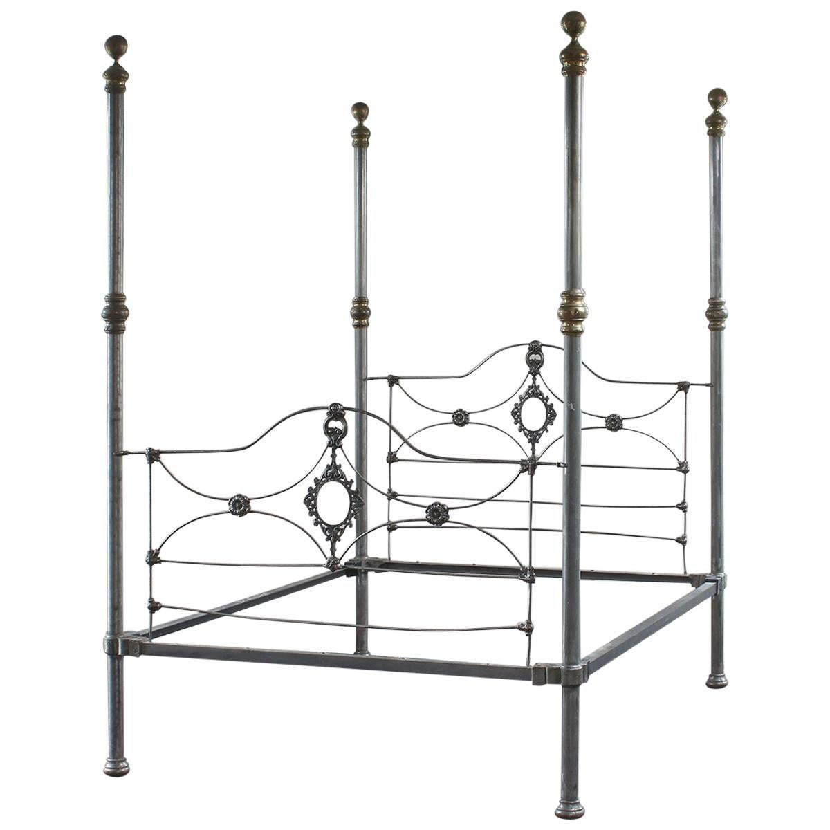 Tall Post Antique Bed M4P33 at 1stDibs