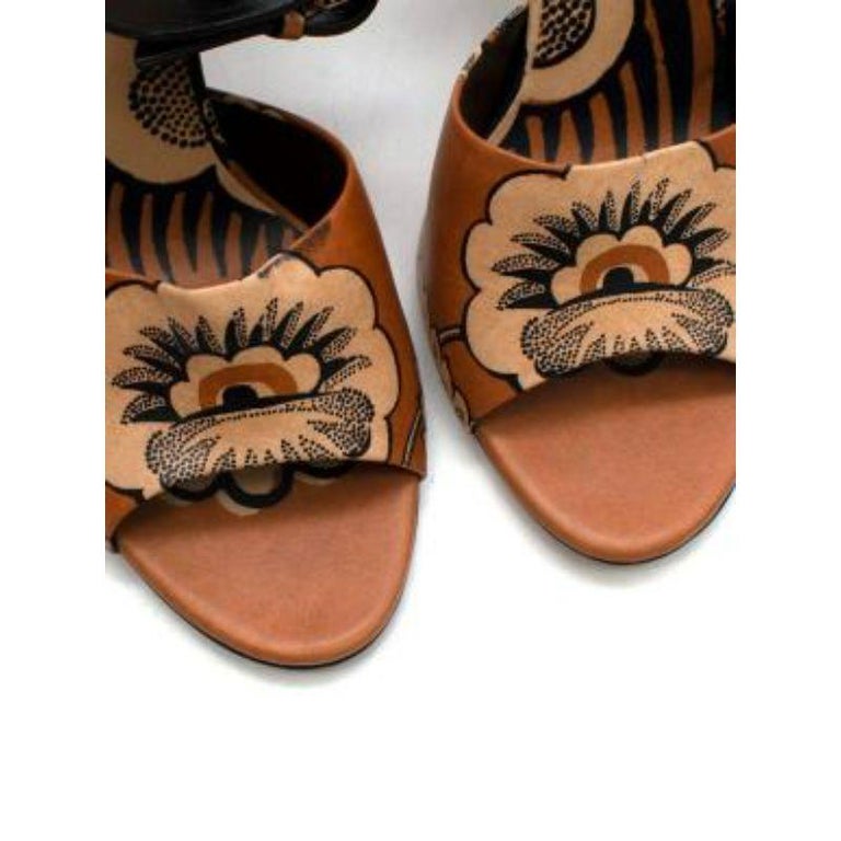 Tan illustrated leather block heeled sandals For Sale at 1stDibs
