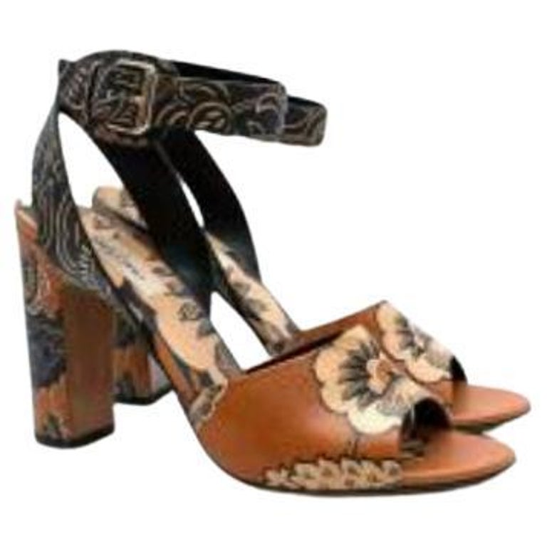 Tan illustrated leather block heeled sandals For Sale at 1stDibs