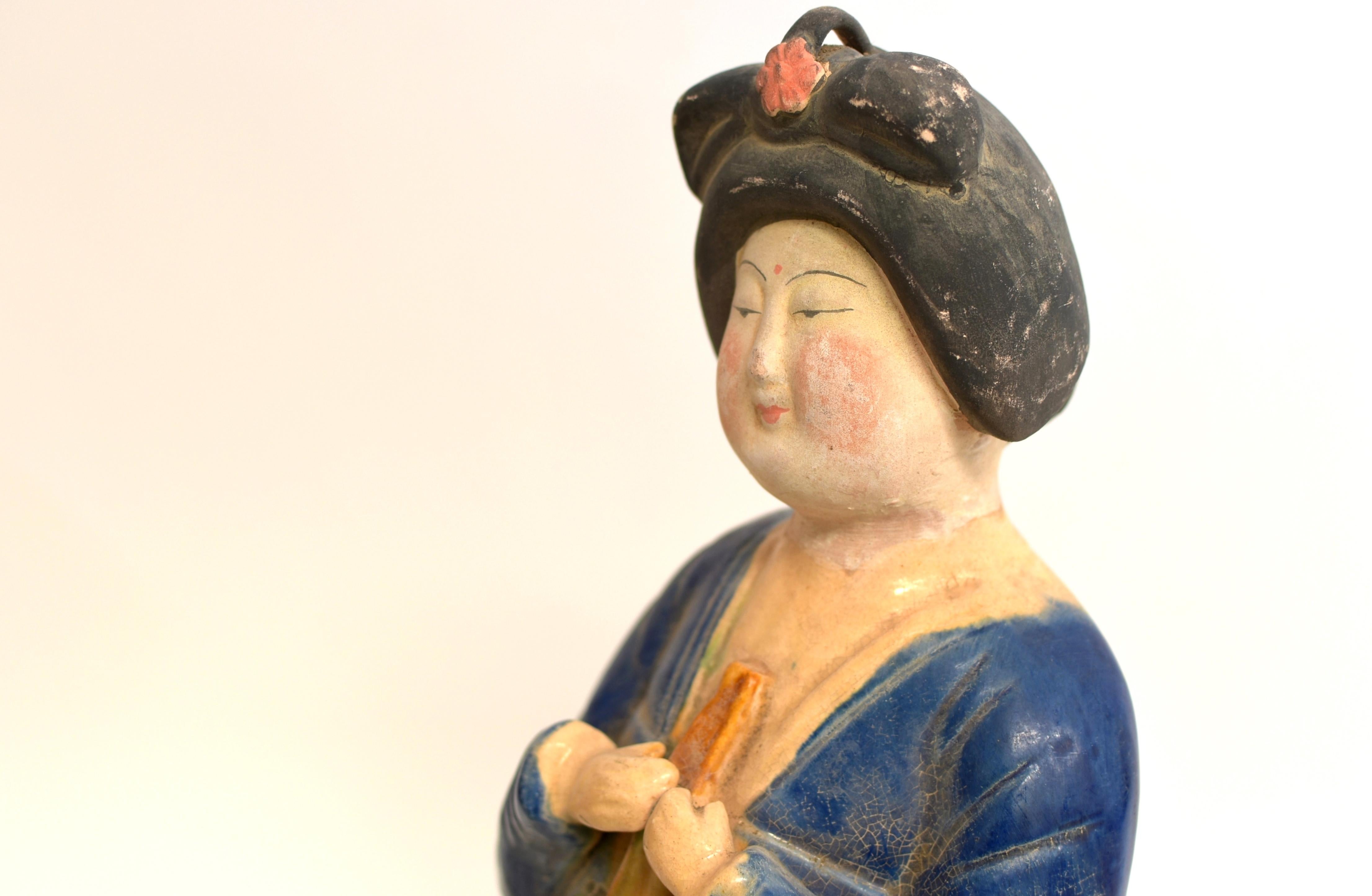Tang Style Chinese Court Lady in Blue Dress For Sale at 1stDibs