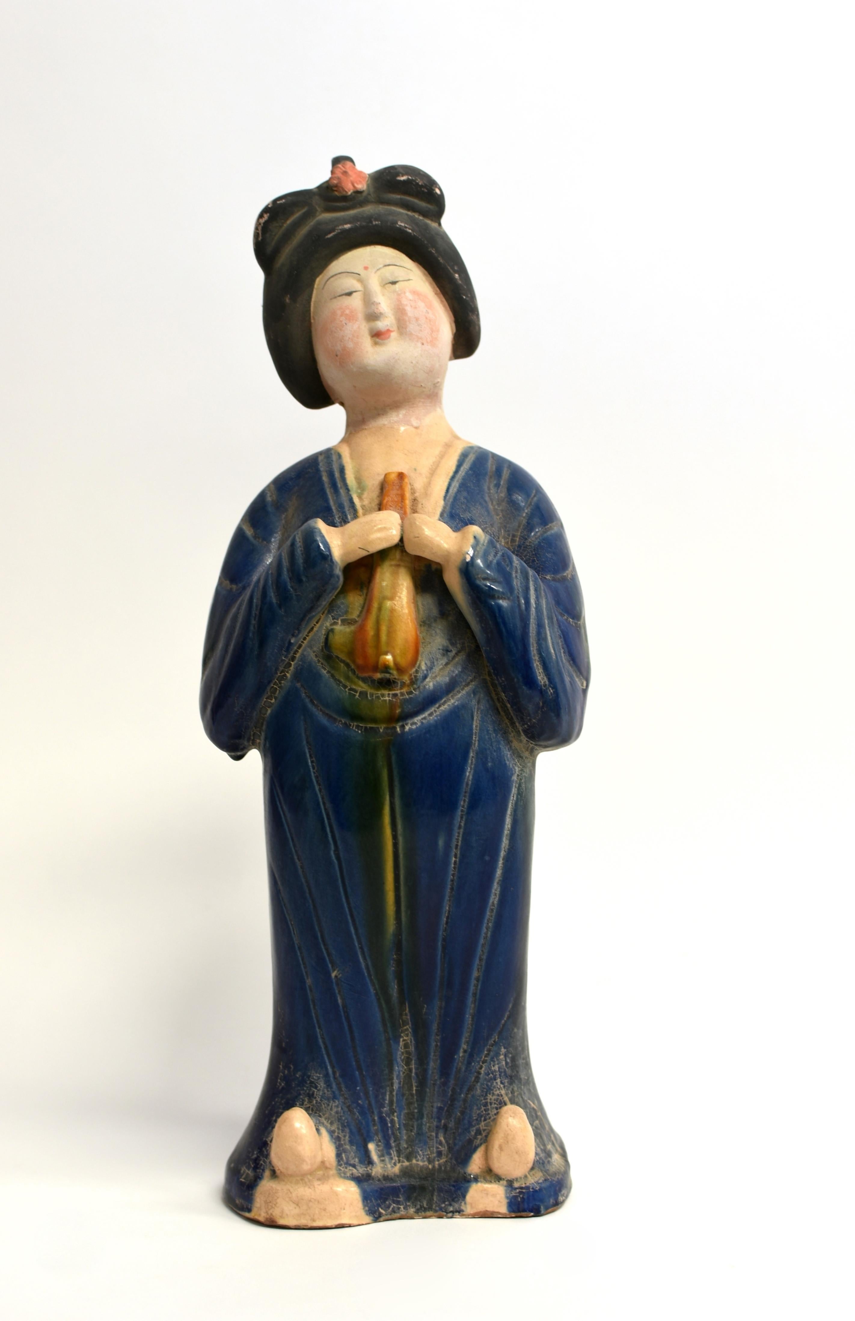 Tang Style Chinese Court Lady in Blue Dress For Sale at 1stDibs