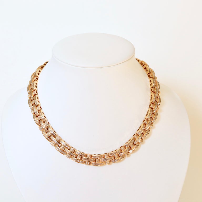 Tank Necklace in 18 Carat Yellow Gold and Diamonds For Sale at 1stDibs