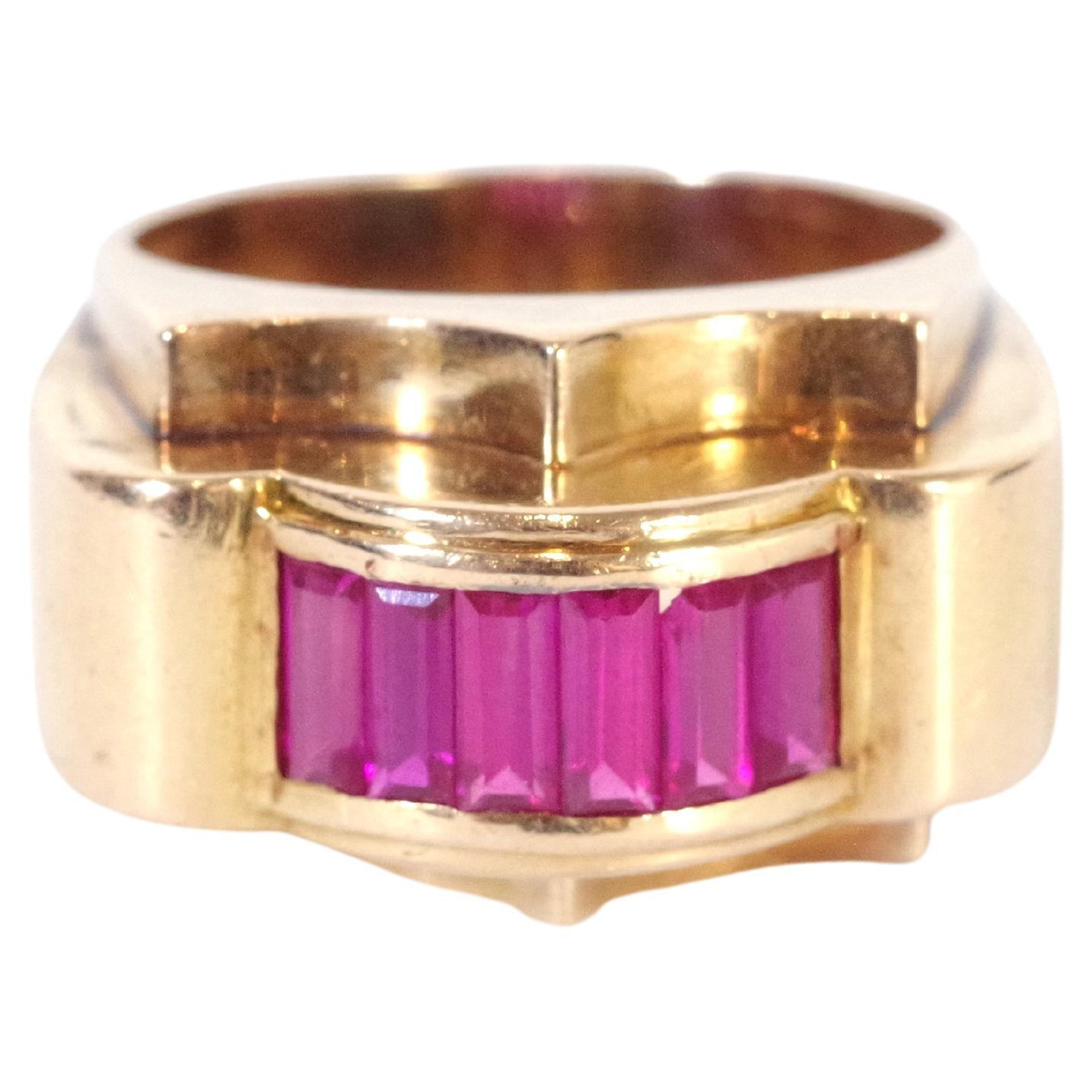Tank retro ruby ring in 18 karat rose gold For Sale at 1stDibs