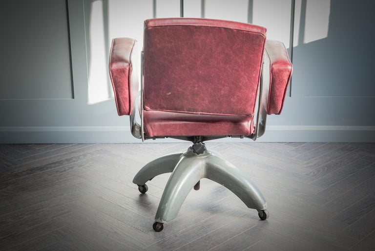 Tansad De Luxe v.26 Red Leather Office Chair For Sale at 1stDibs