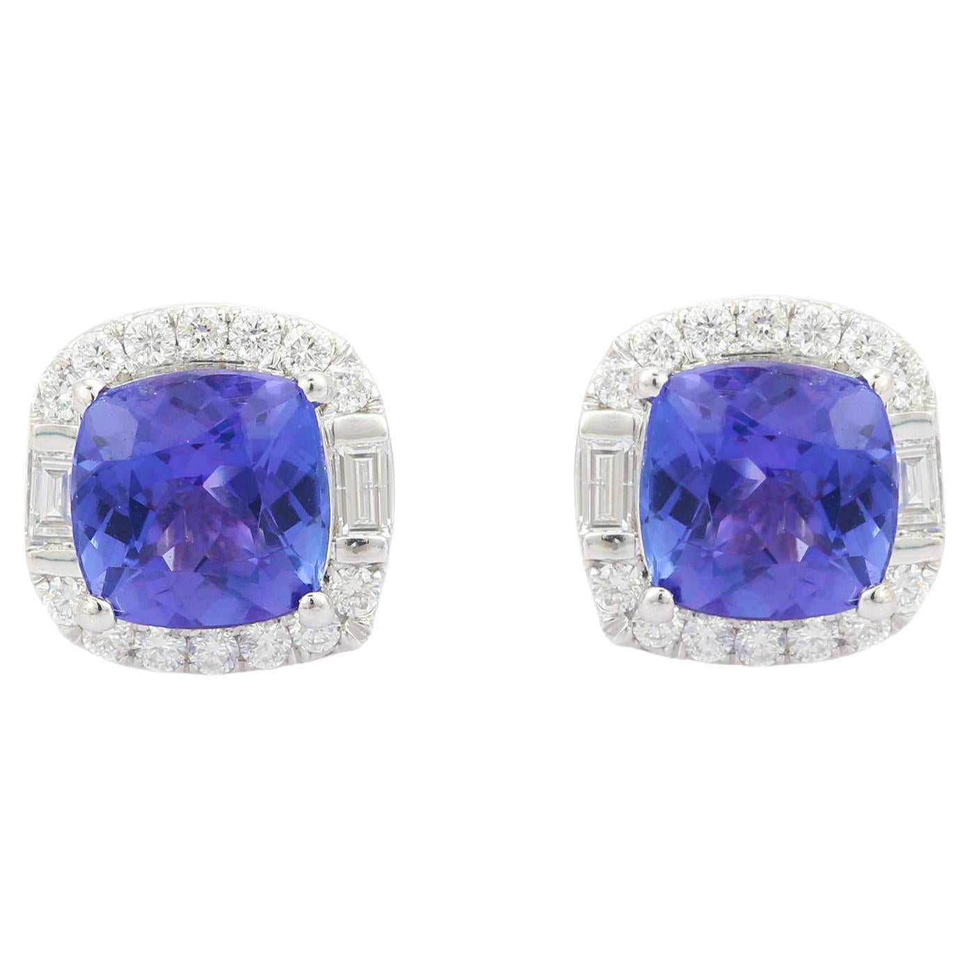 Pear Shape Tanzanite Diamond, Gold Stud Earrings For Sale at 1stDibs