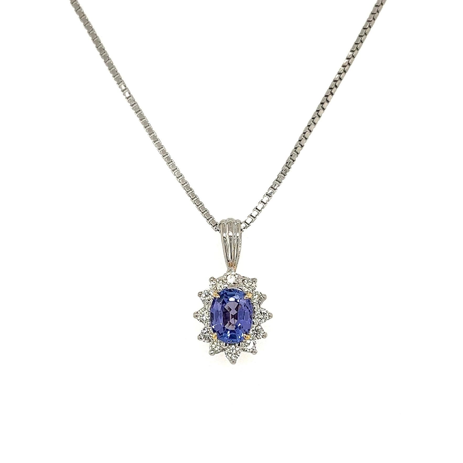 Pendant Necklace with Platinum Chain and Pink Diamond For Sale at 1stDibs