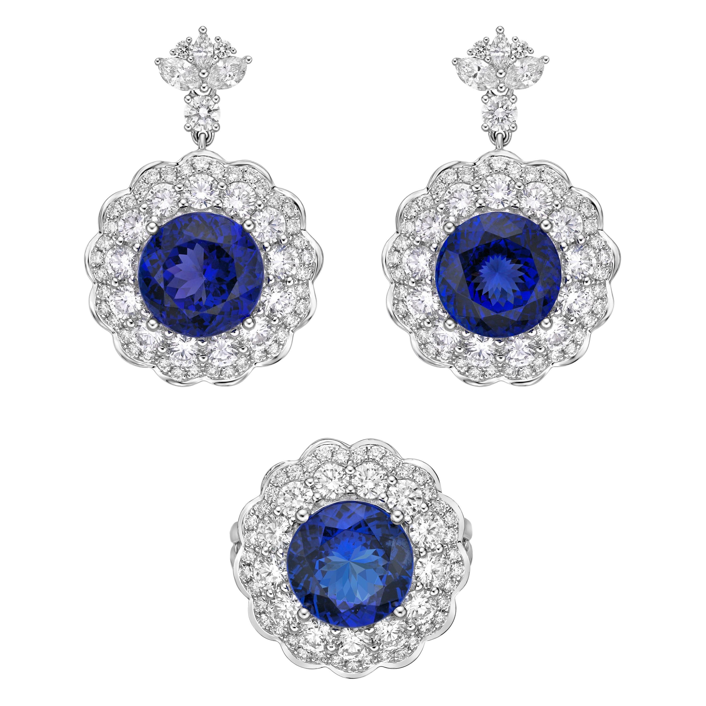 Tanzanite with Tsavorite and Diamond Ring Set in 18 Karat White Gold ...