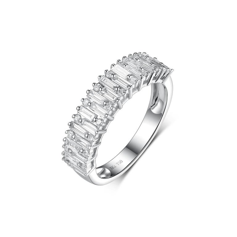 Taper Diamond Band Ring in 18 Karat White Gold For Sale at 1stDibs