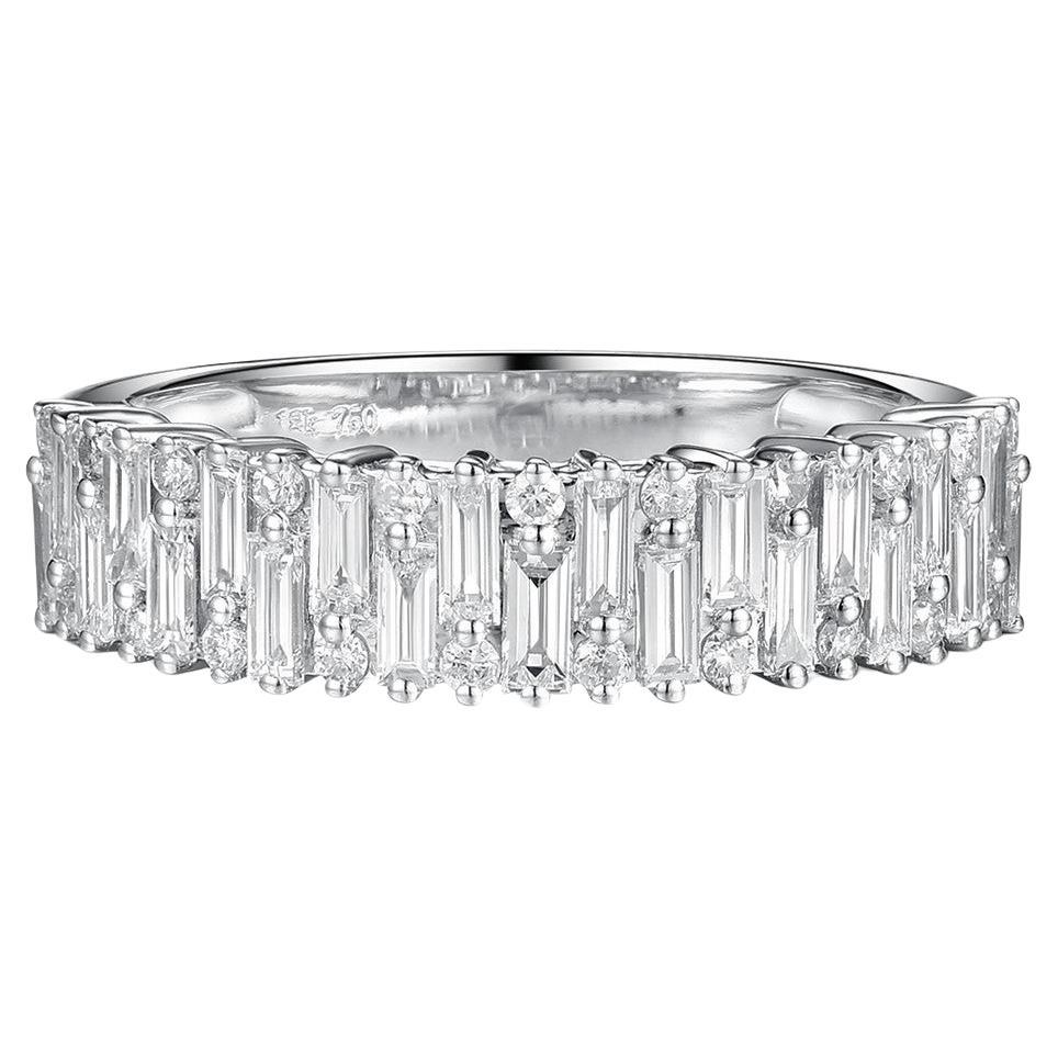 Taper Diamond Band Ring in 18 Karat White Gold For Sale at 1stDibs