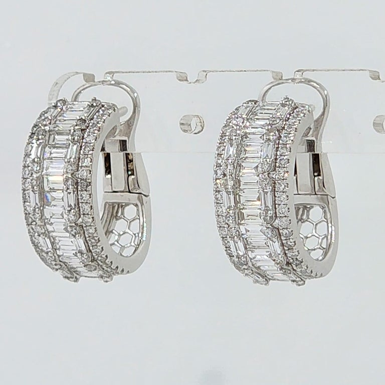 Taper Diamond Hoop Earrings in 18 Karat White Gold For Sale at 1stDibs