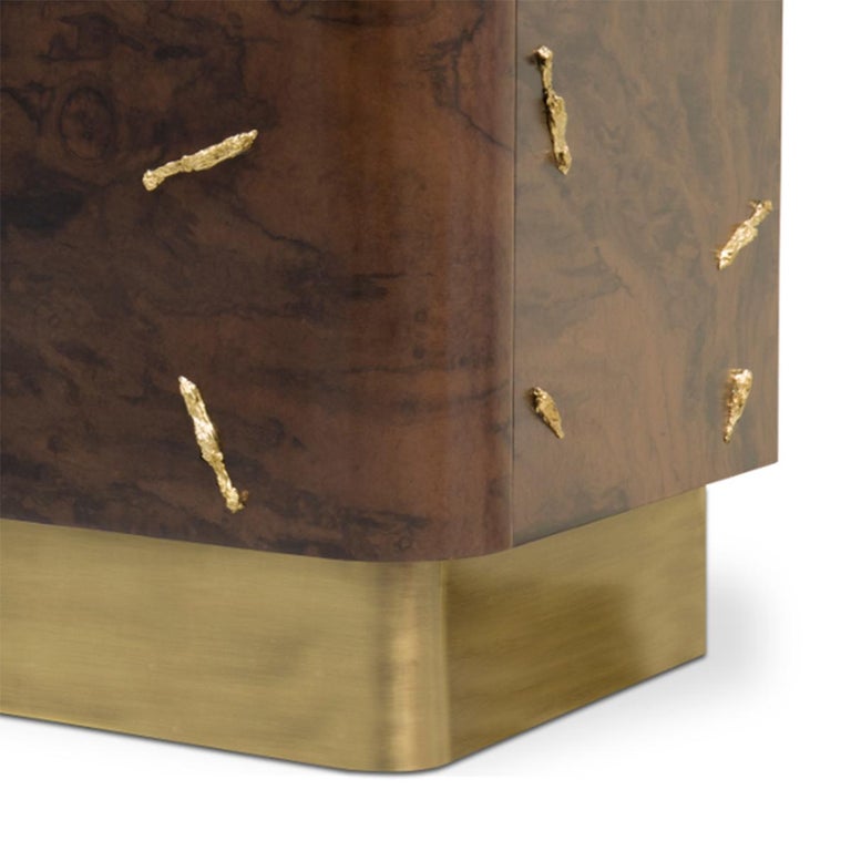 Tarius Large Cabinet Dresser For Sale at 1stDibs