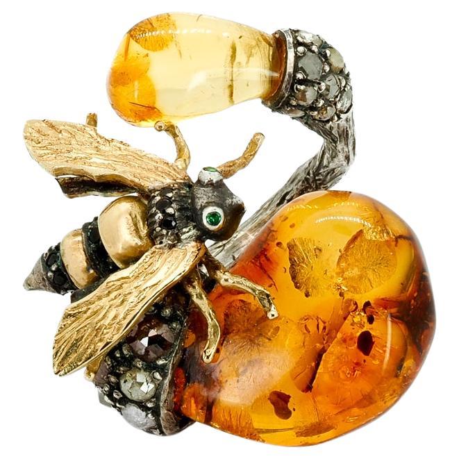 10 Karat Yellow Gold and Diamond Bumble Bee Ring For Sale at 1stDibs