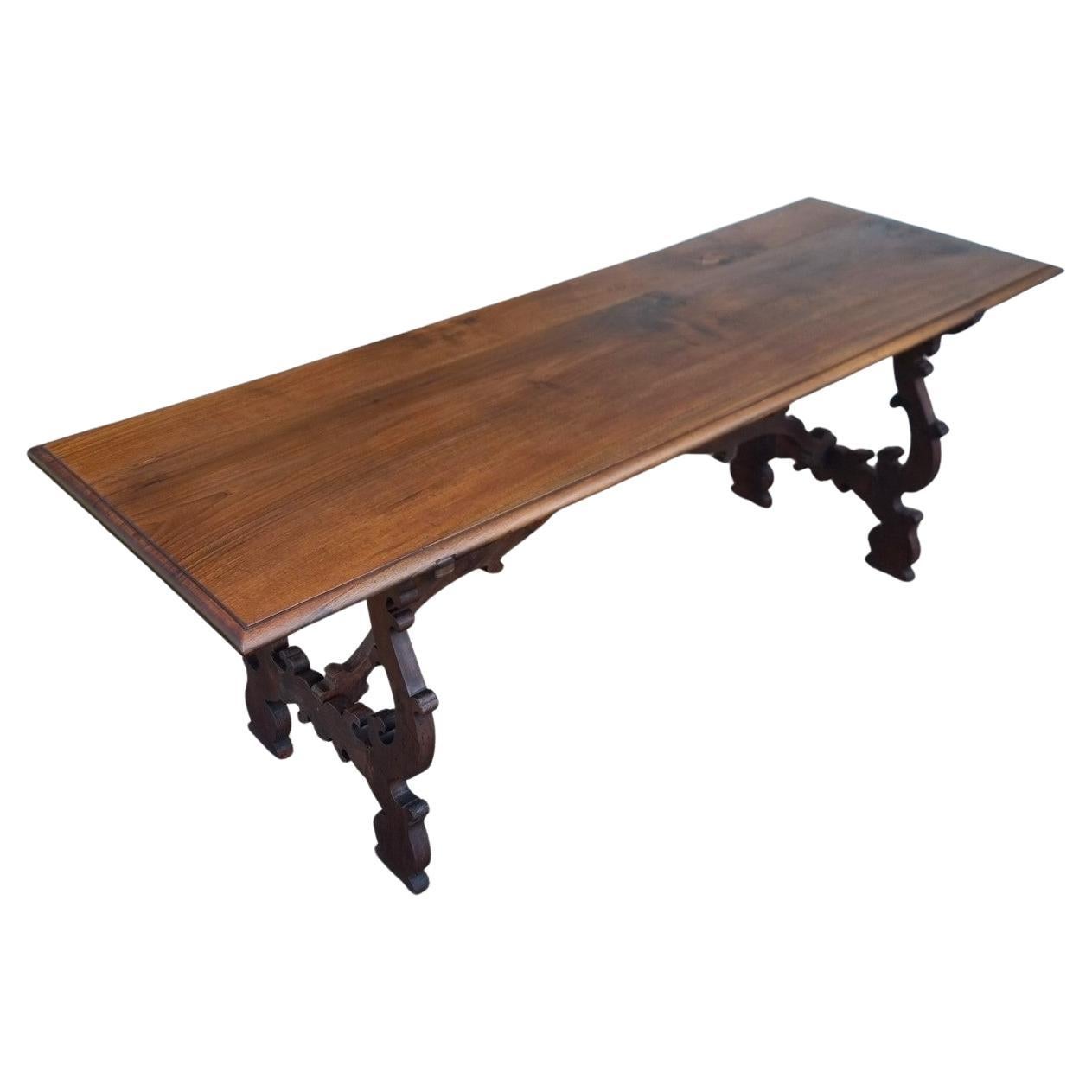 1800s Tuscan Fratino Table in Walnut For Sale at 1stDibs