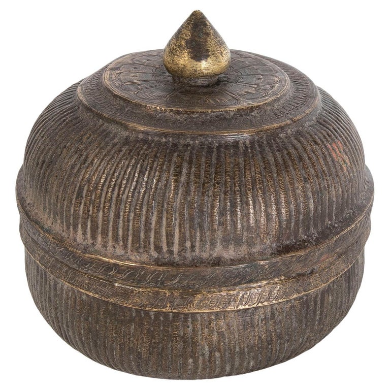 Tea Box with Bronze Lid and Fluted Decoration For Sale at 1stDibs