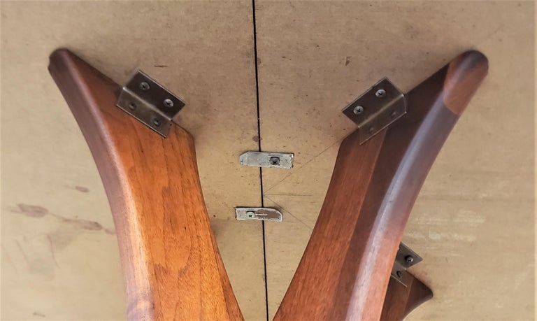 Teak and Arborite Mid-Century Round or Oval Finnish Dining Table with ...