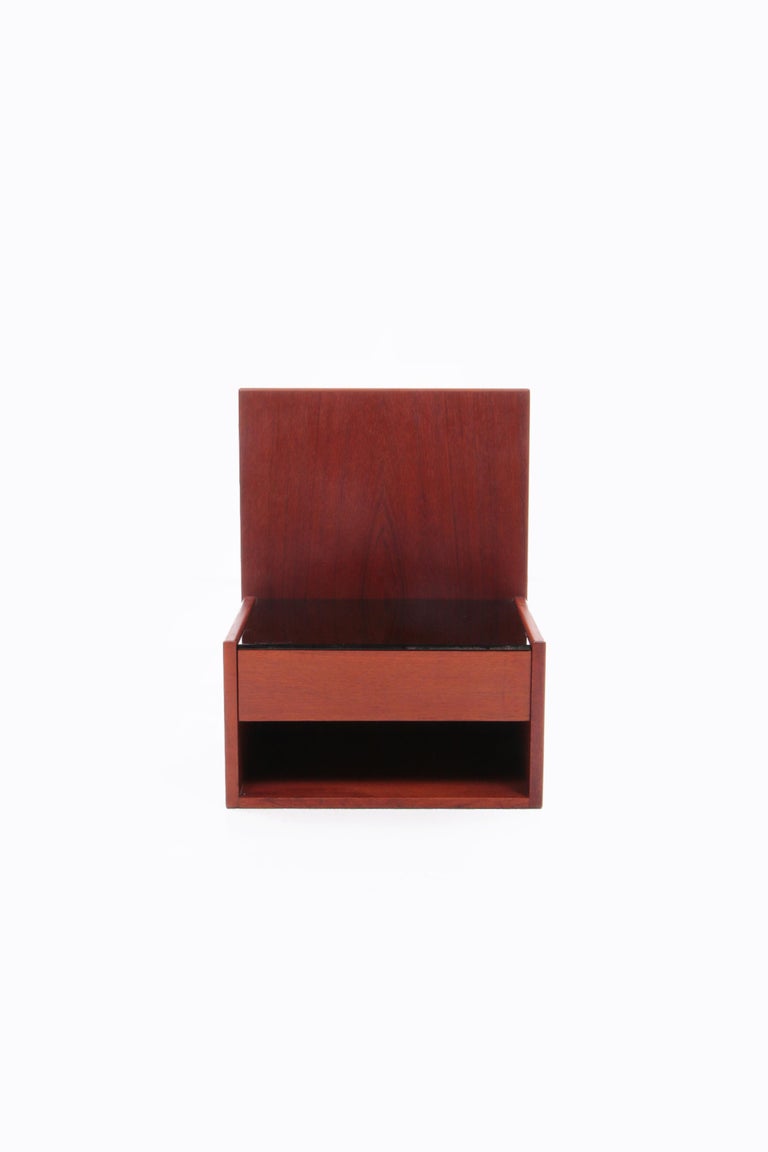 Teak bedside table design by Hans J.Wegner made by Getama, 1960 For ...