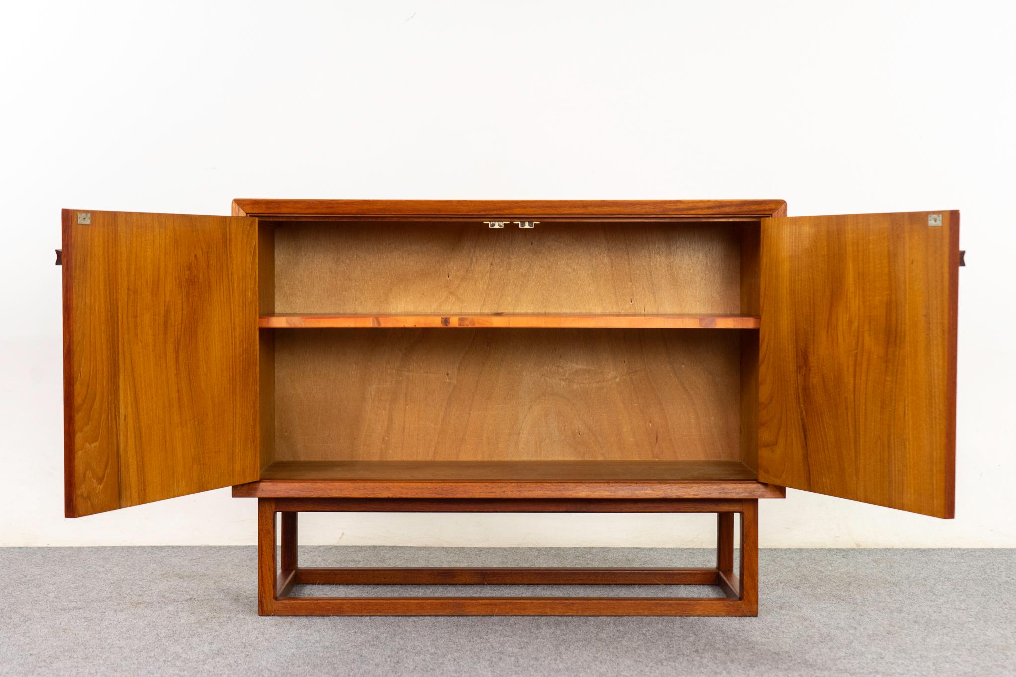 Mid-Century Teak Cabinet For Sale at 1stDibs
