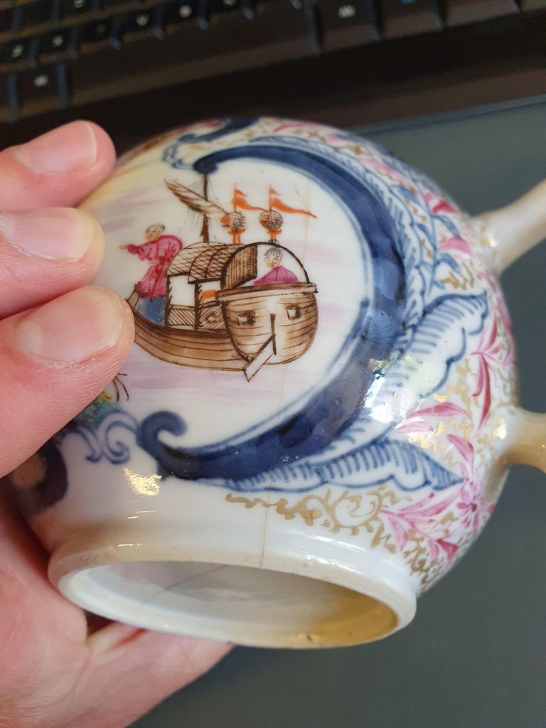 Teapot Mandarin Chinese Porcelain Boats Merchants, China, Qianlong ...