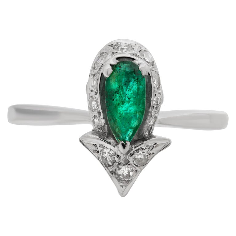 Tear Drop Emerald Ring with Brilliant Round Cut Accent Diamonds Set in ...