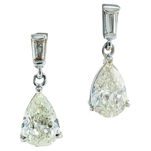 Teardrop Shaped Diamond White Gold Drop Earrings For Sale at 1stDibs