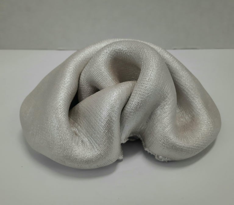 Ted VanCleave - sinuosity 146 pearl (off-white pop art metallic smooth ...